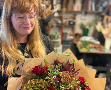 About your local Maidstone florist - Vinetta Flower gallery florist Kent